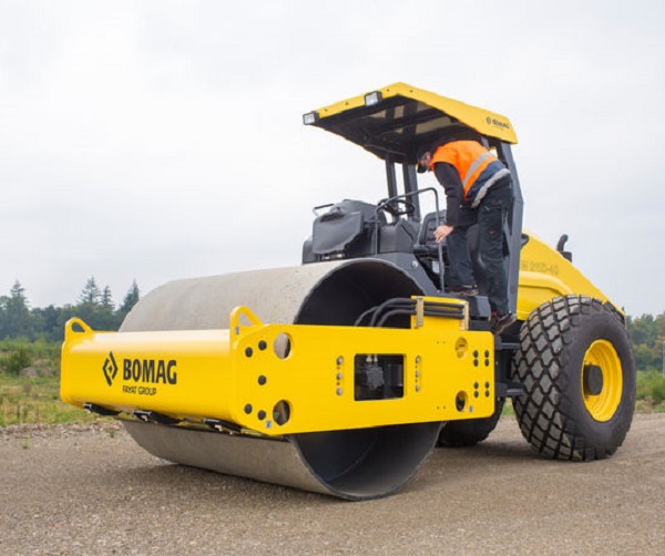 ĐẠI LÝ XE LU RUNG BOMAG BW211D-40