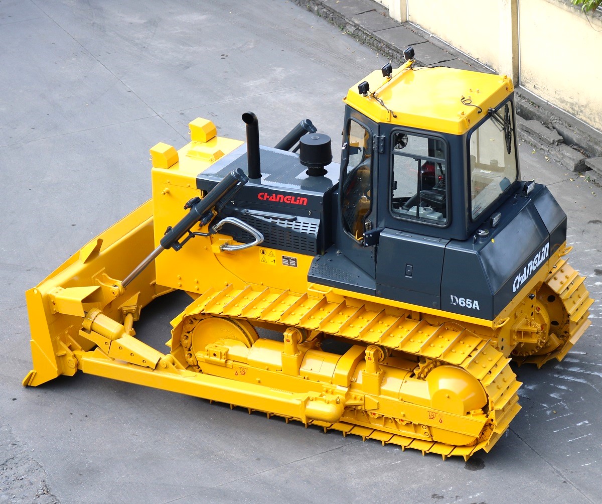 Bán Máy ỦI Komatsu D65 A-11 & D65P-11 Mới 100%