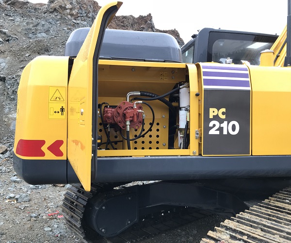 BÁN MÁY XÚC PC210-8 LIÊN DOANH KOMATSU CHANGLIN