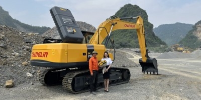 ĐẠI LÝ XE CUỐC 09 KOMATSU LIÊN DOANH